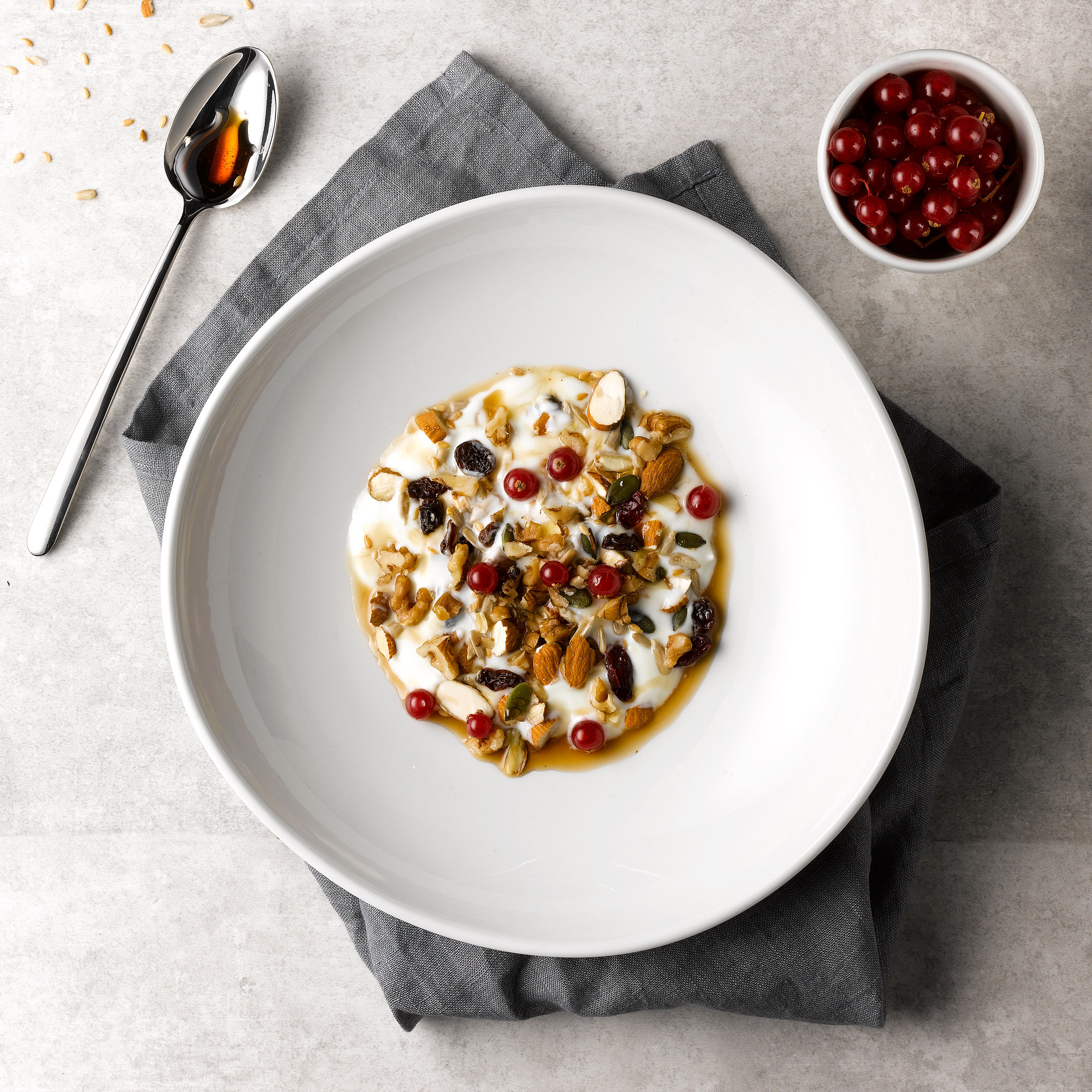 Churchill Trace Organic Round Bowl 9.87inch / 25.3cm